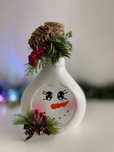Unique and stunning DIY Christmas crafts ideas for 2025