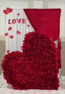 25+ Beautiful Valentine Day Backdrop Ideas You Must Try